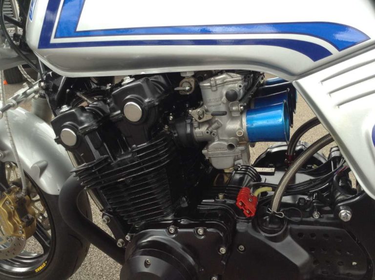 Honda CB750F "Freddie Spencer" Replica - OilySmudges